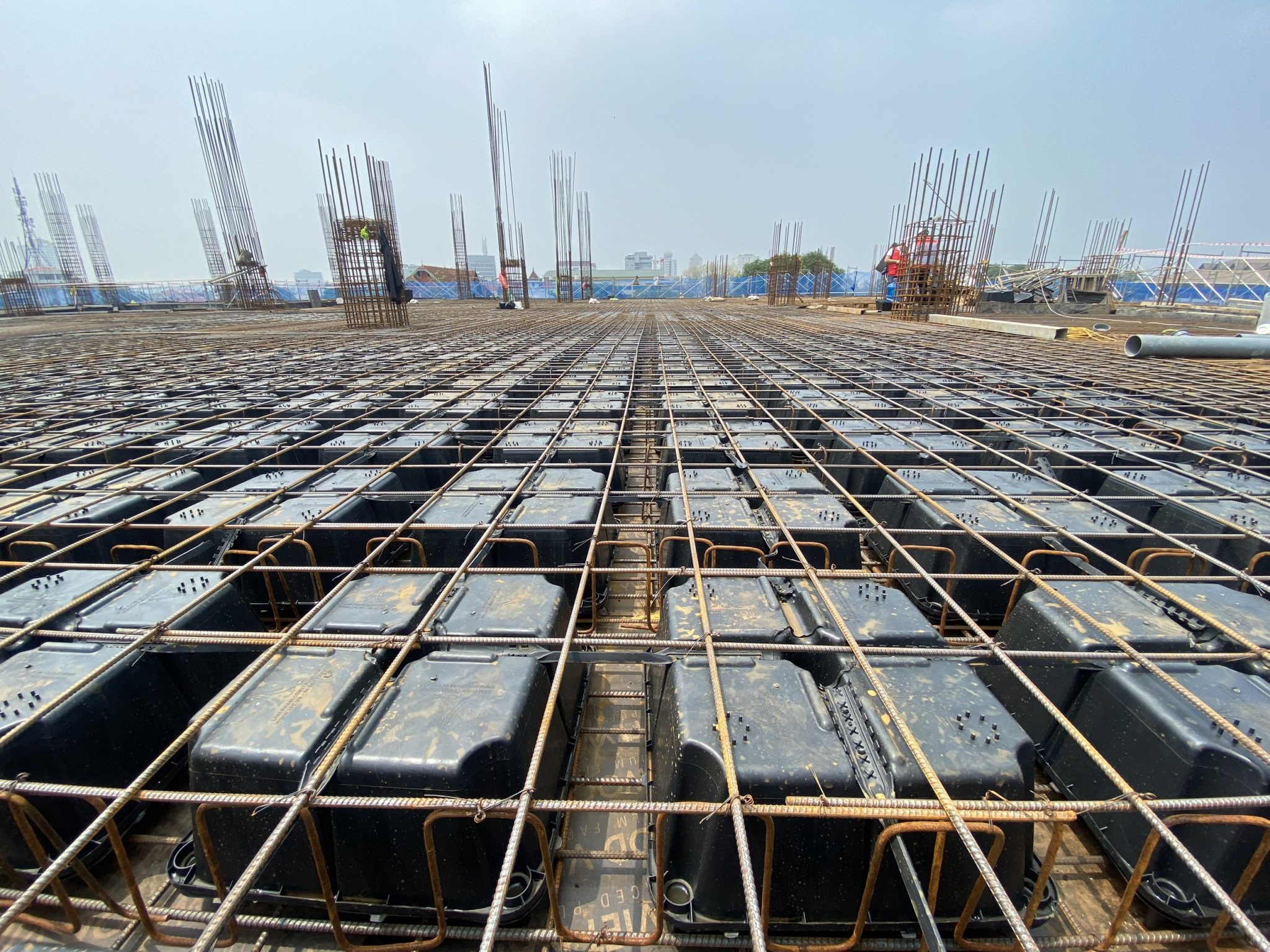 QUY TRÌNH THIẾT KẾ VÀ THI CÔNG SÀN PHẲNG KHÔNG DẦM UBOT | LPC Construction